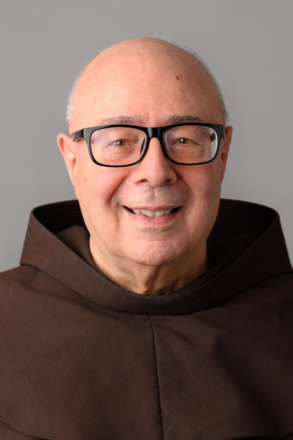 Friars & Staff - St. Anthony Shrine